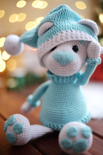 Crochet pattern Christmas white bear ice PDF - DailyDoll Shop