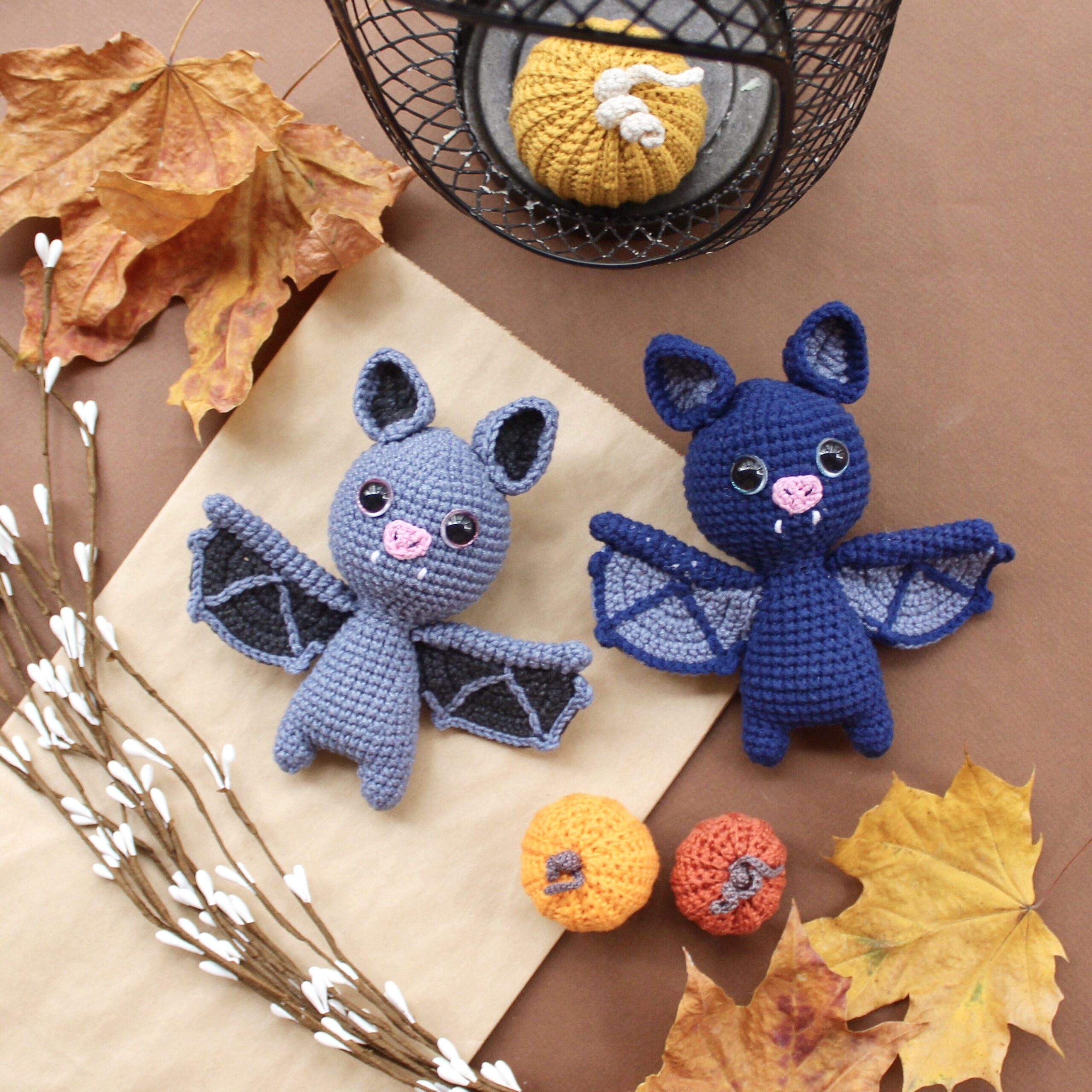 Bat crochet pattern. Halloween cute bat amigurumi 11 cm