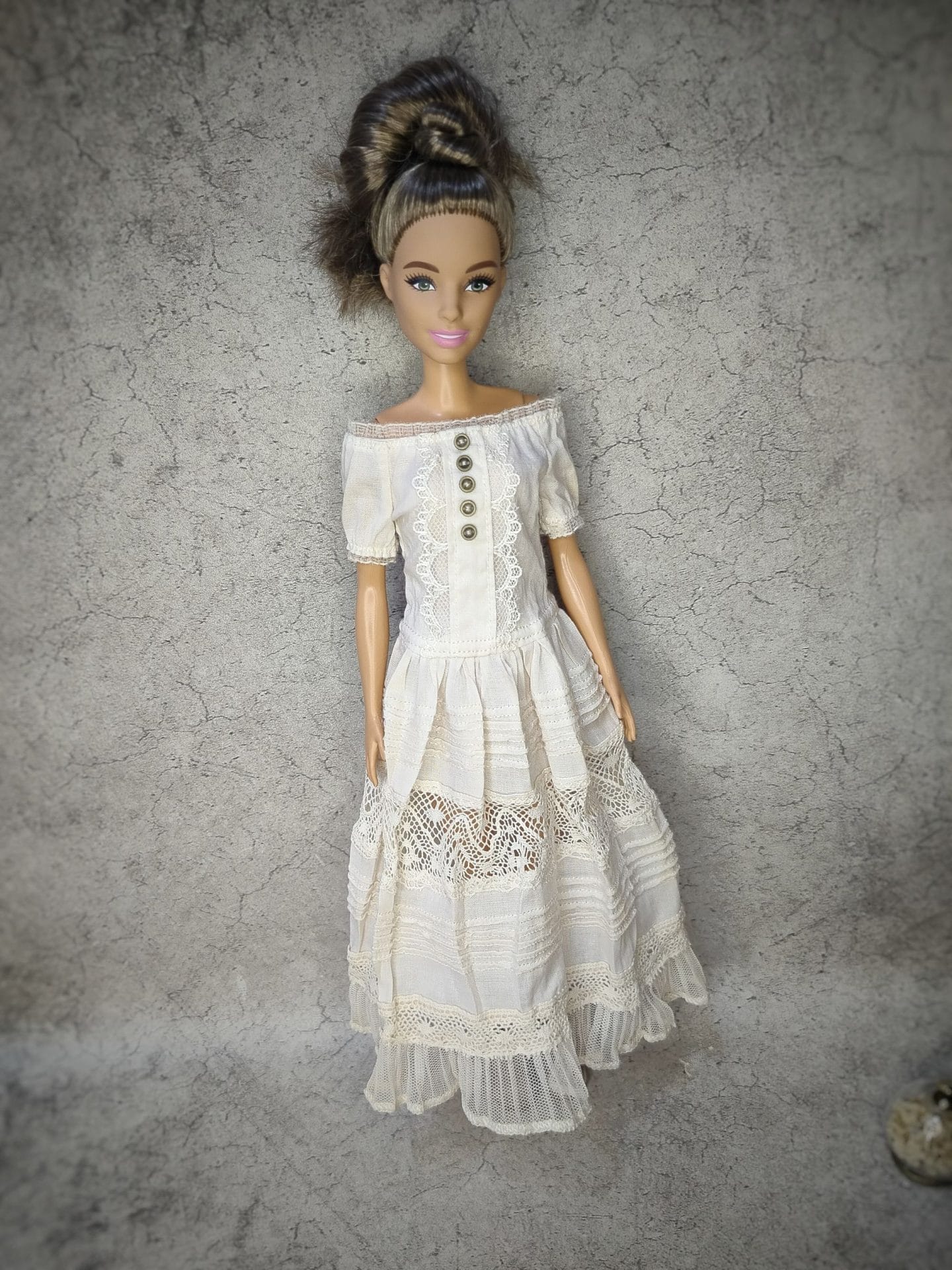 Ptichka doll dress - handmade dress in vintage style.